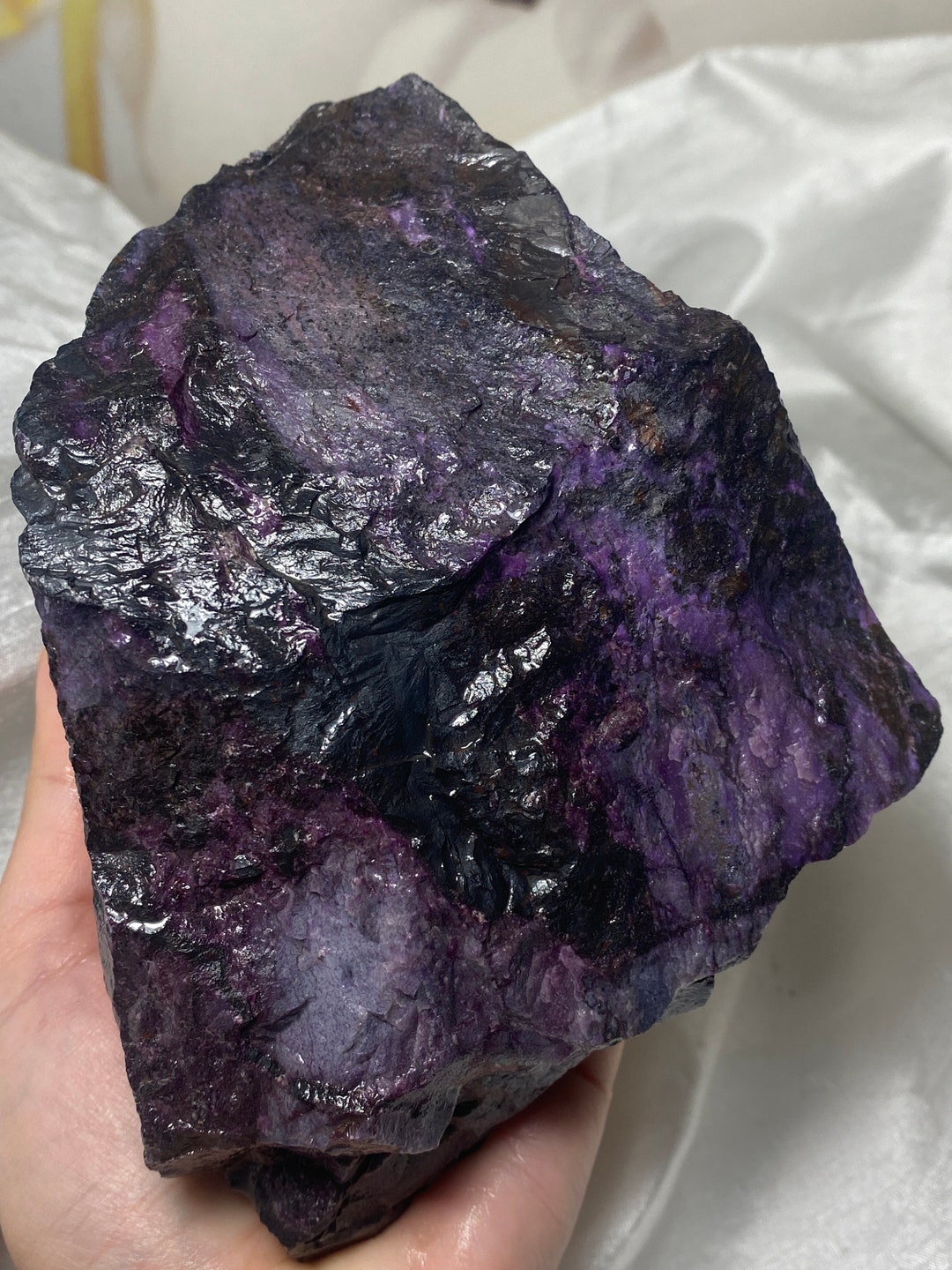 Sugilite , Lavelite , Luvulite , Royal Azel , Royal Lazelle , Cybelene ...