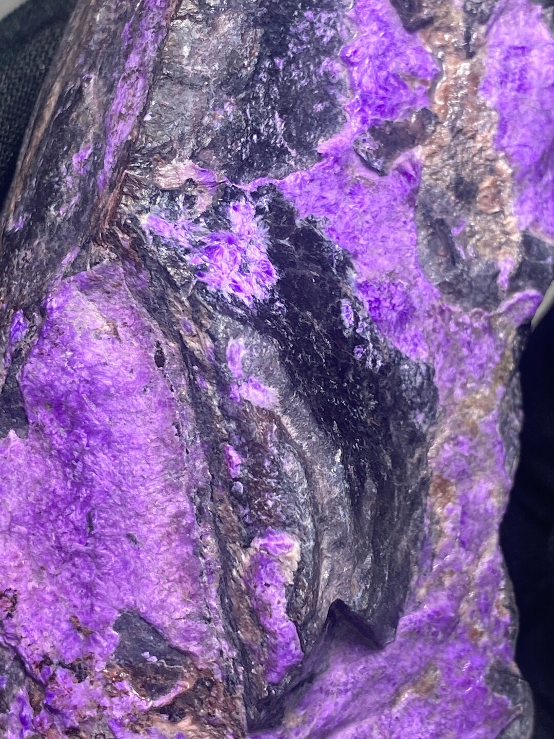 Sugilite , Sugilite Gemstone, Sugilite Gem , Sugi , Rough Sugilite ...