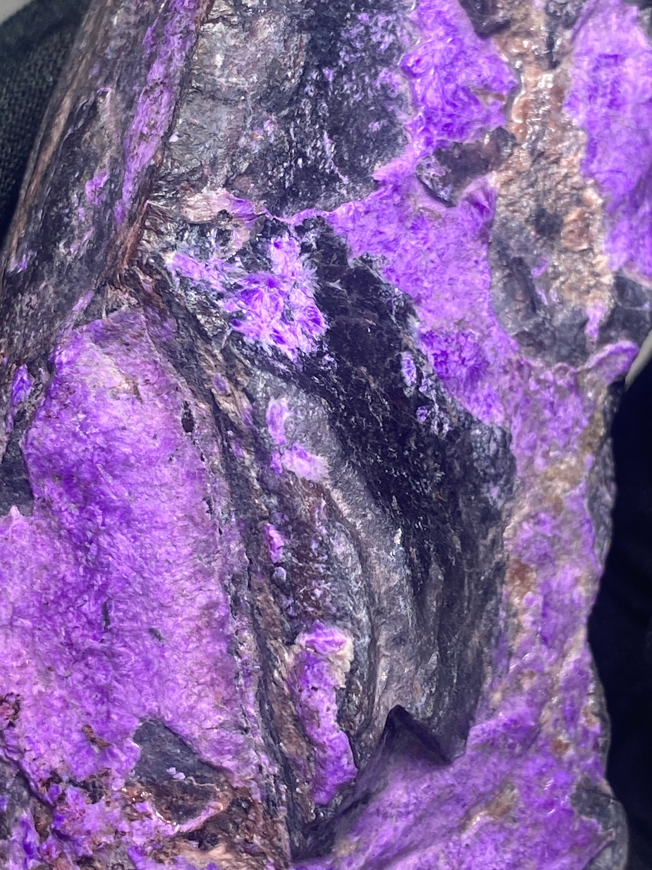 Sugilite , Sugilite Gemstone, Sugilite Gem , Sugi , Rough Sugilite ...