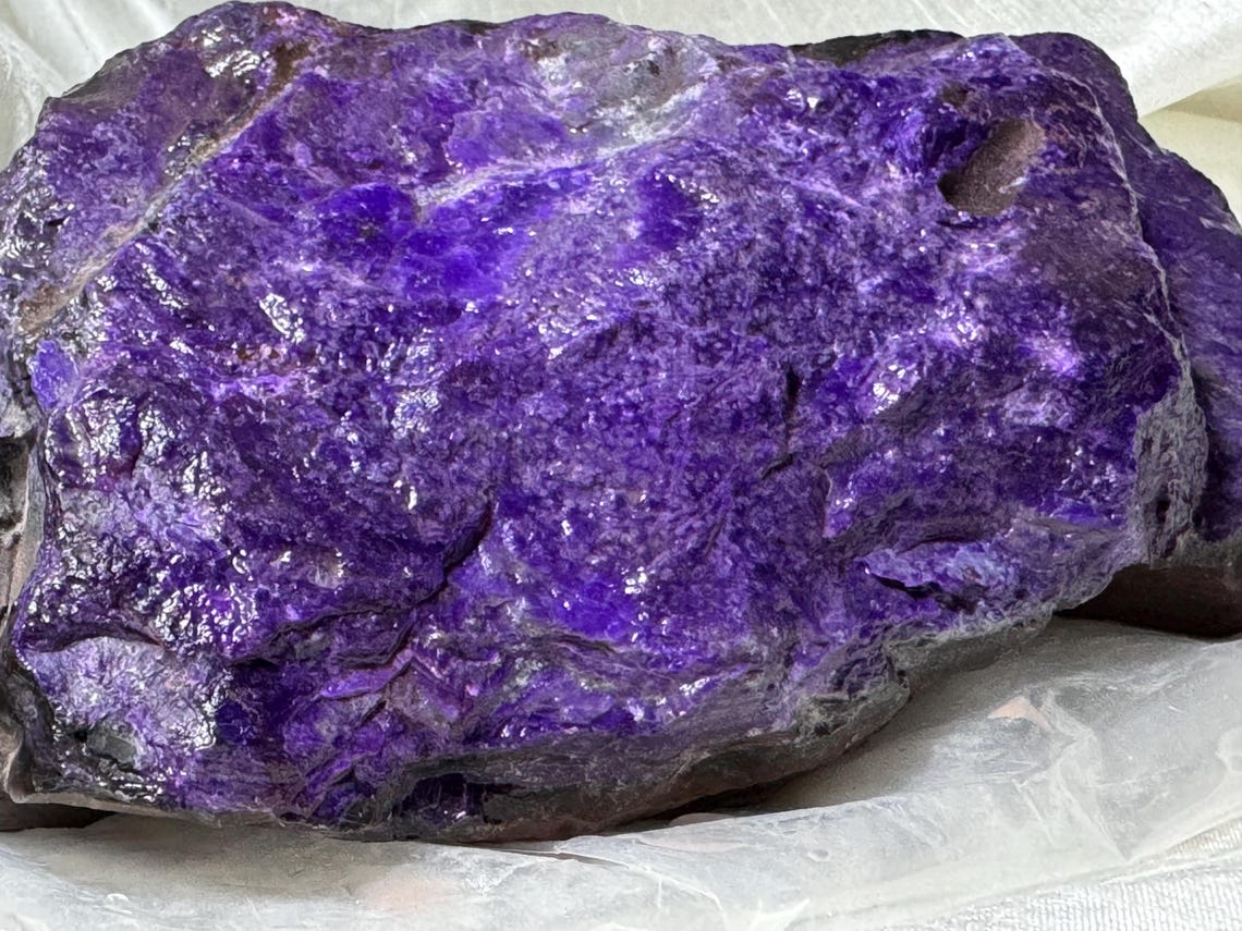 Sugilite , Lavelite , Luvulite , Large Sugilite , Royal Lazelle ...