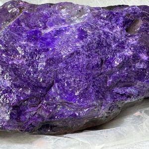 Sugilite , Lavelite , Luvulite , Large Sugilite , Royal Lazelle ...