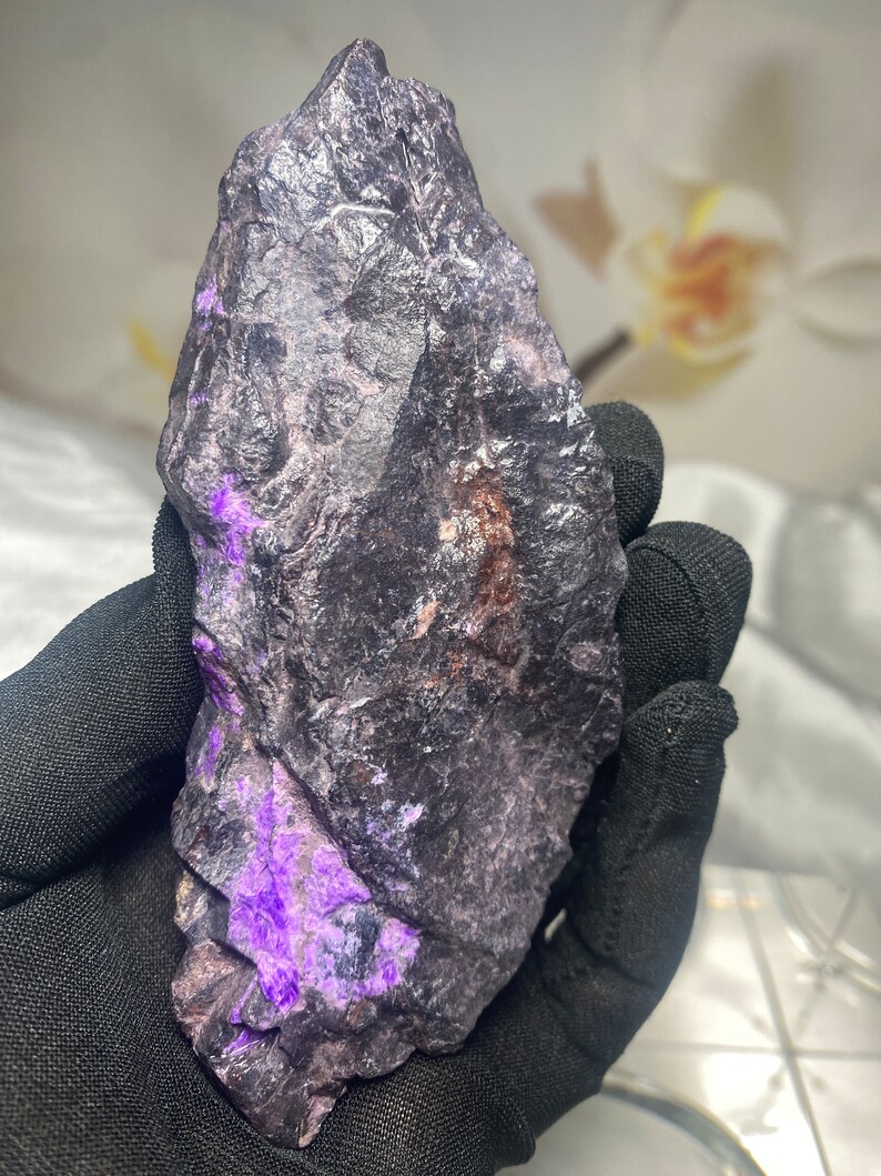 Sugilite , Sugilite Gemstone, Sugilite Gem , Sugi , Rough Sugilite ...
