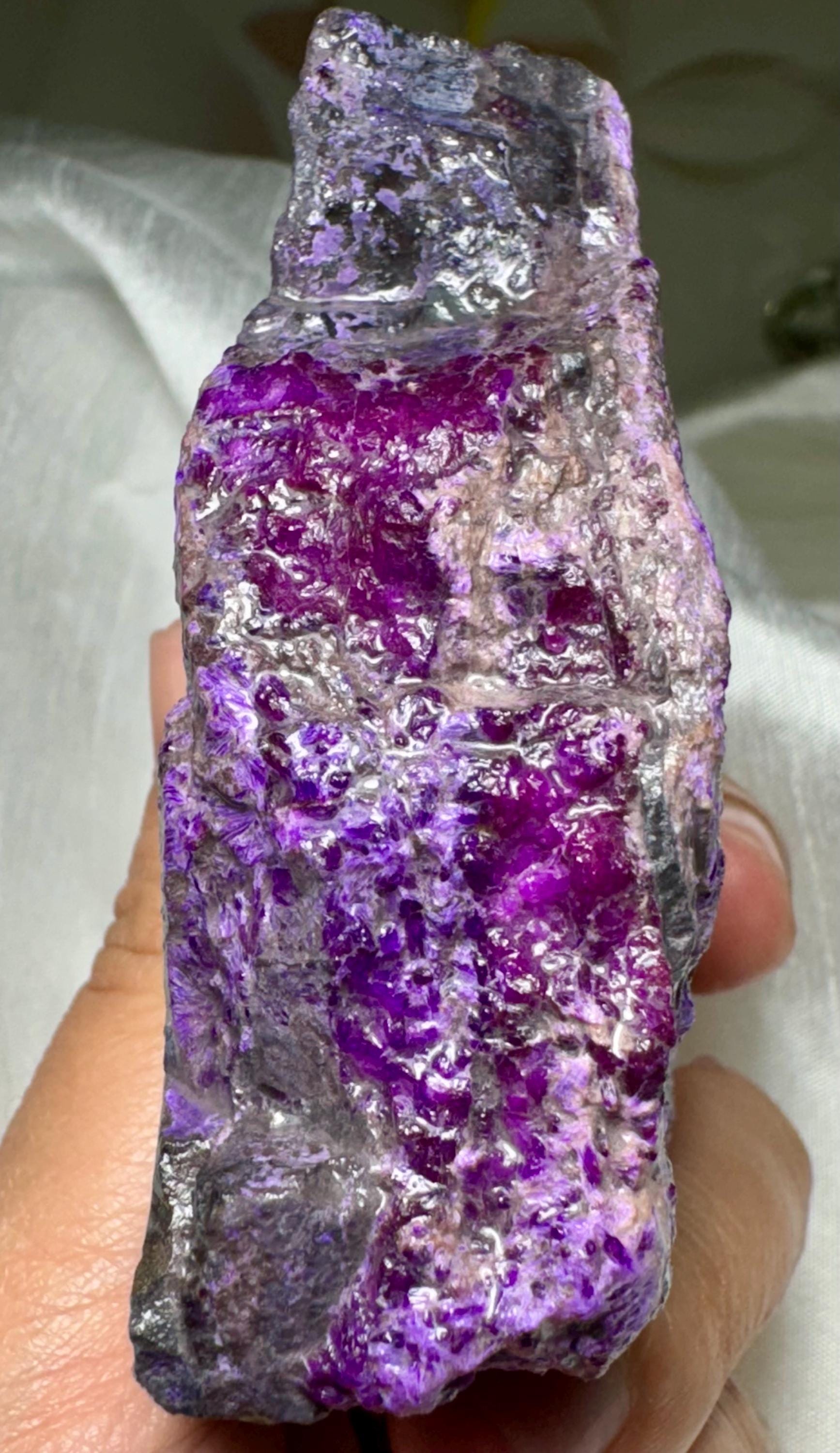 Sugilite , Lavelite , Luvulite , Royal Azel , Royal Lazelle , Cybelene ...