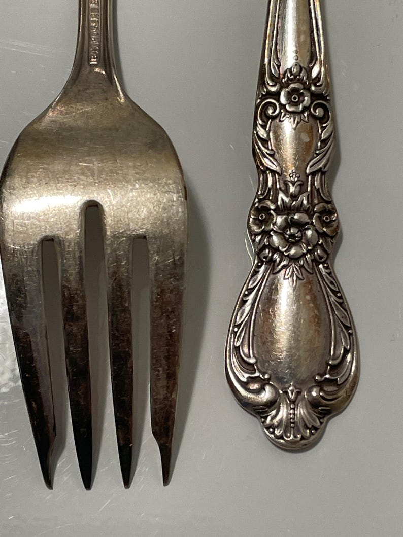 Vintage 1847 Roger’s Bros Heritage “IS” Inlaid Silver Salad Forks (6.75 ...
