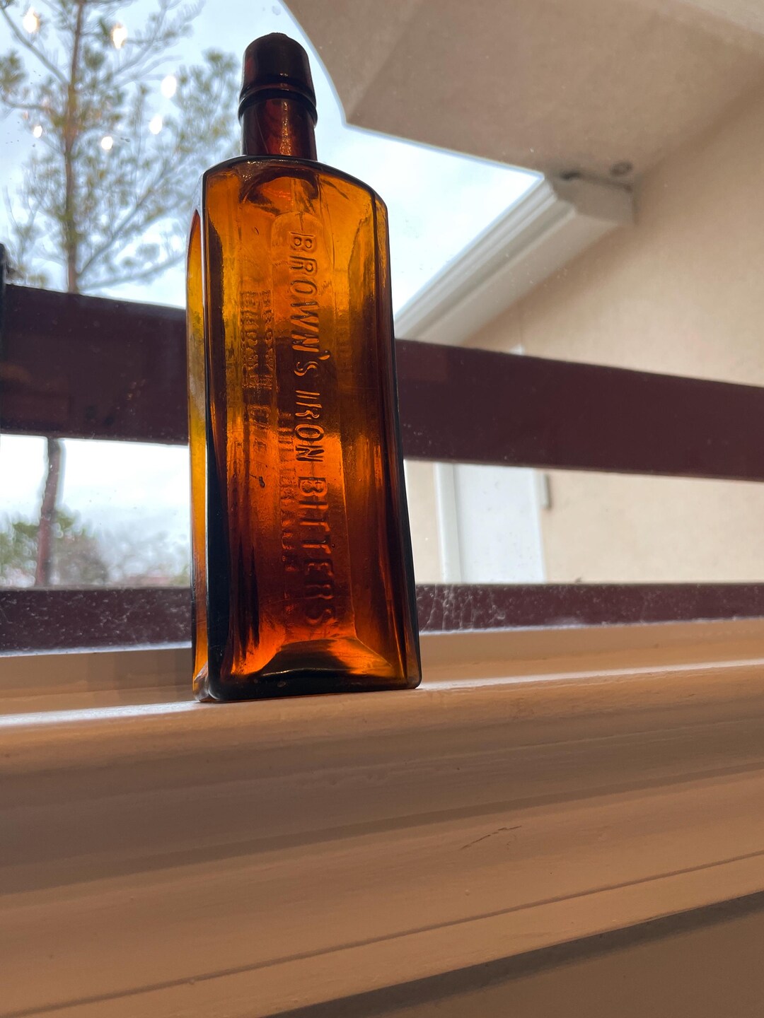 Antique Brown Chemical Co., Iron Bitters Amber Glass Bottle C1880s ...