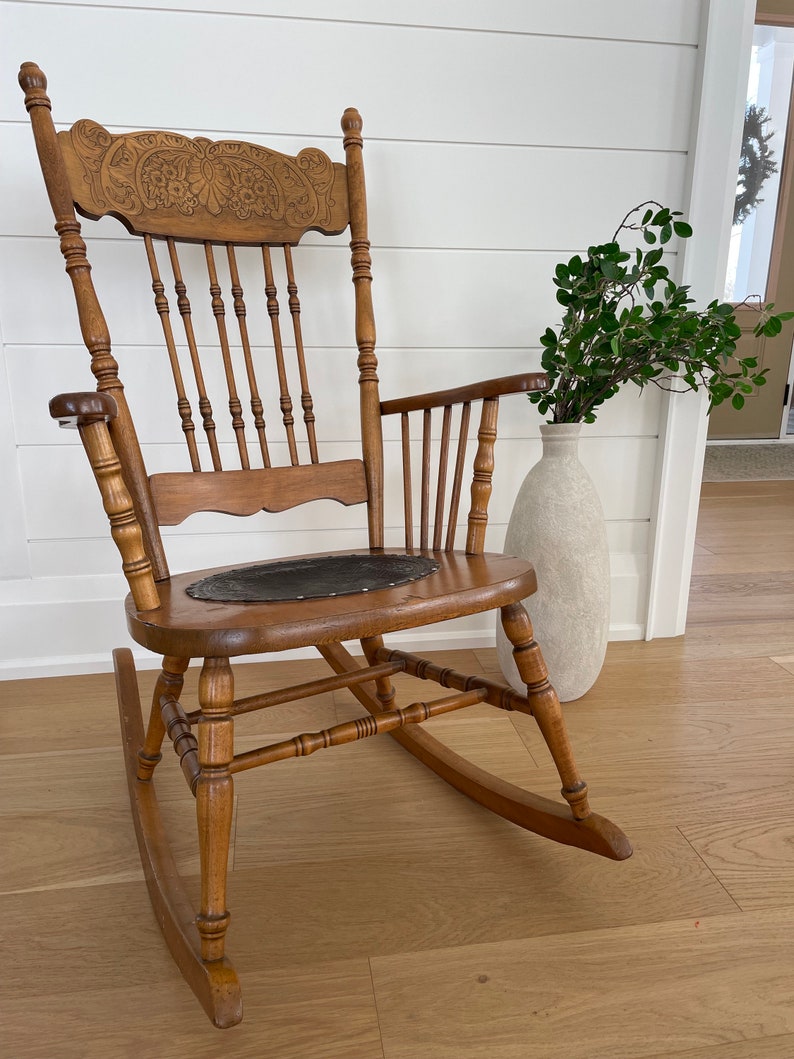 Beautifully Antique Rocking Chair - With Leather Seat! - Etsy