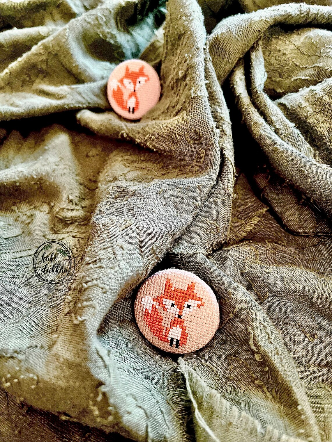 Unique Needle Embroidered Fox Badge Brooch Pin - Etsy