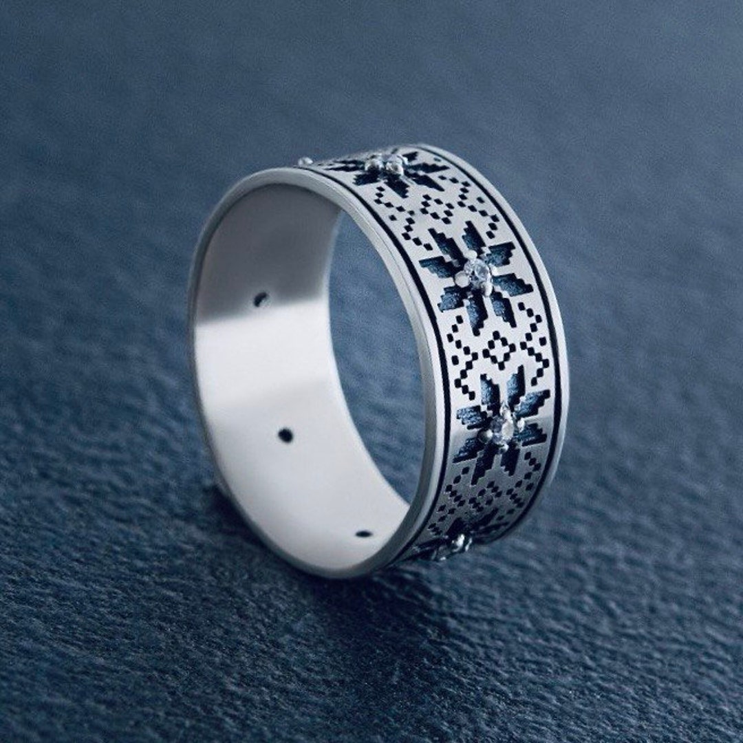 Ukrainian Heritage Ring - Traditional Ornament Embroidery in Silver ...