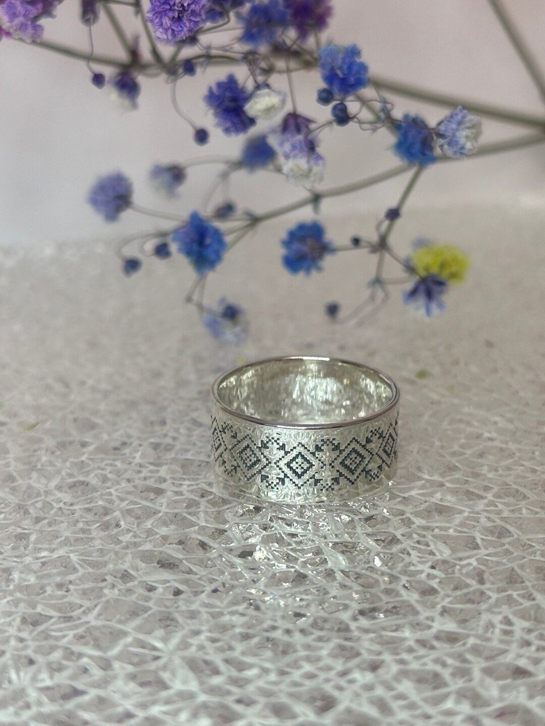 Ukrainian Vyshyvanka Ornament Embroidery Ring - Etsy