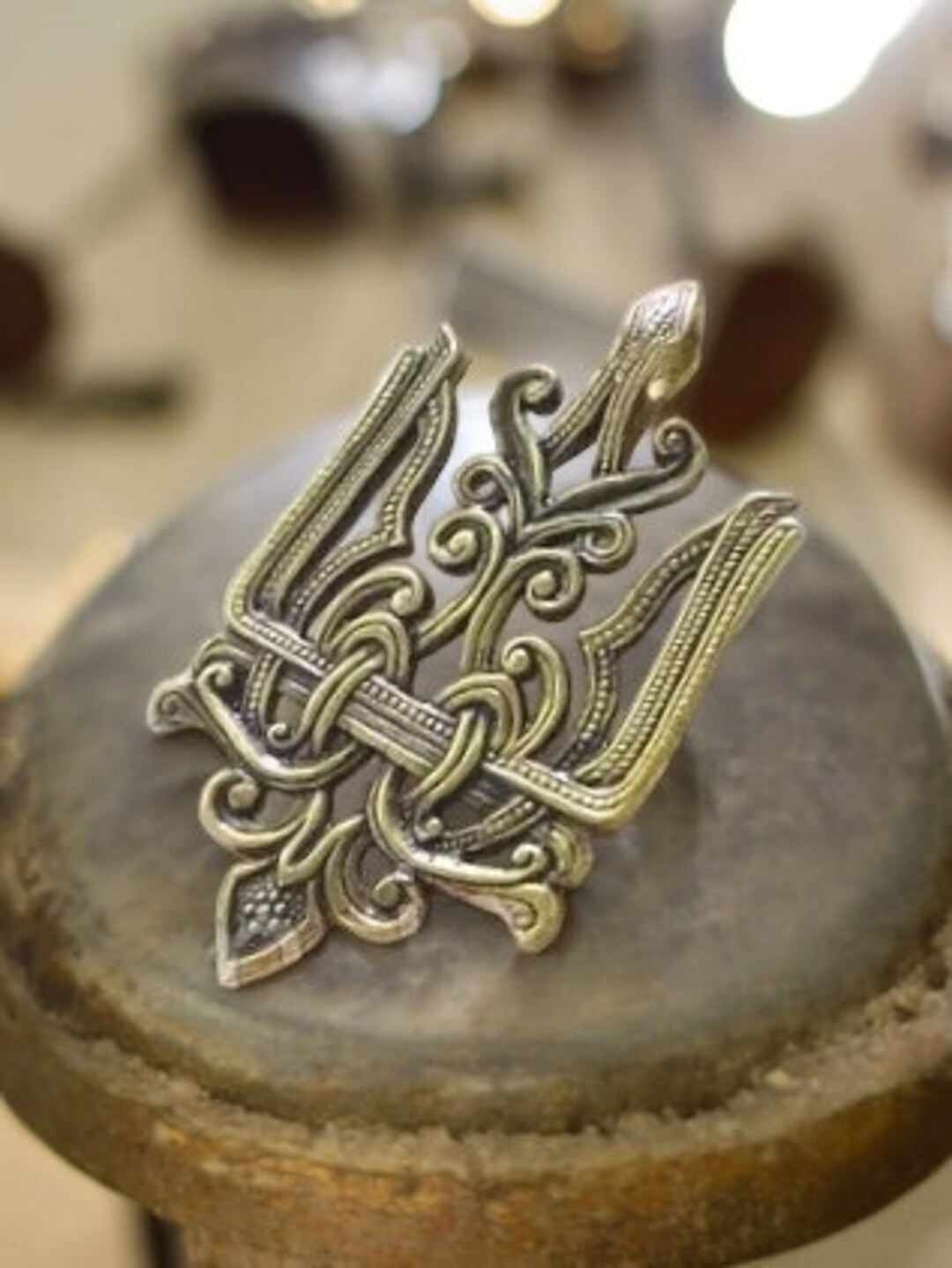 Bronze Ukrainian Tryzub Pendant Handcrafted Ukrainian Trident Necklace ...