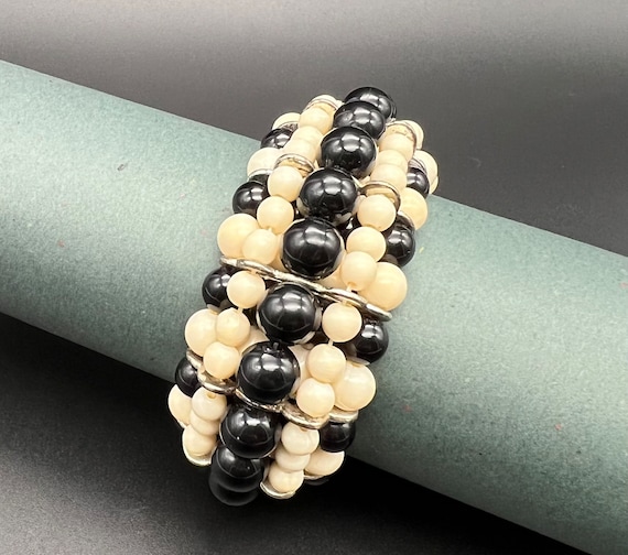 1930s-1940s BAKELITE Black and Ivory Beaded Bracelet … - Gem