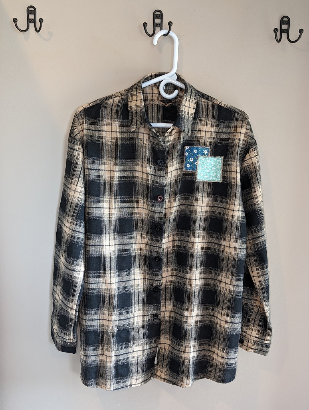 Medium Upcycled Quilt Block Flannel Plaid + Green Flower - Etsy