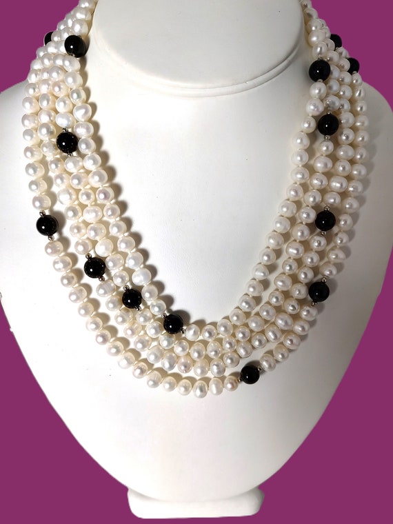 pearl and onyx multi - Gem