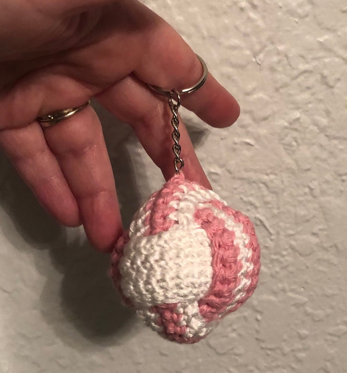 Volleyball Keychains- Crochet - Etsy