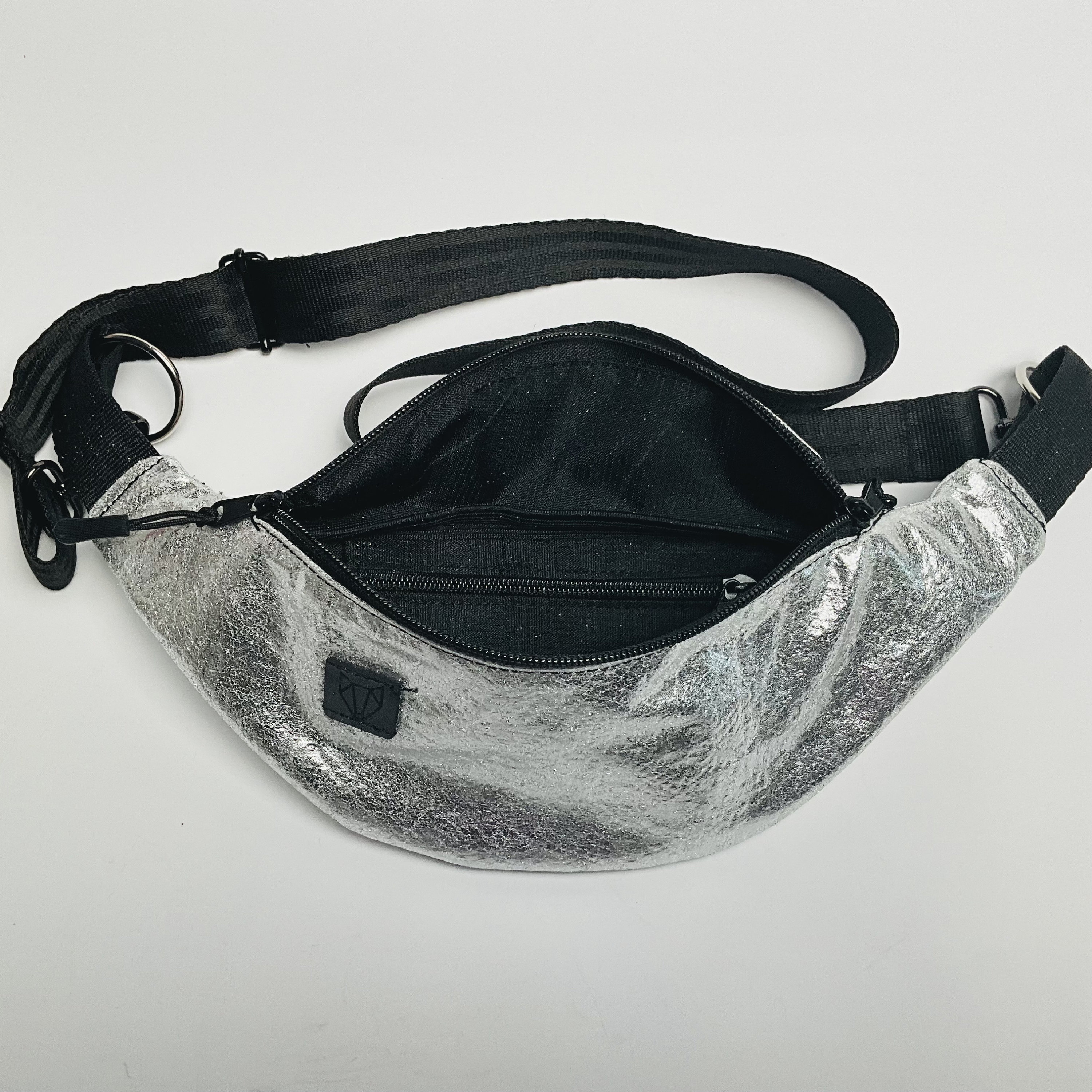 Washpapa Handbag, Silver Fanny Pack, Urban Bag, Shoulder Bag, Sparkling ...
