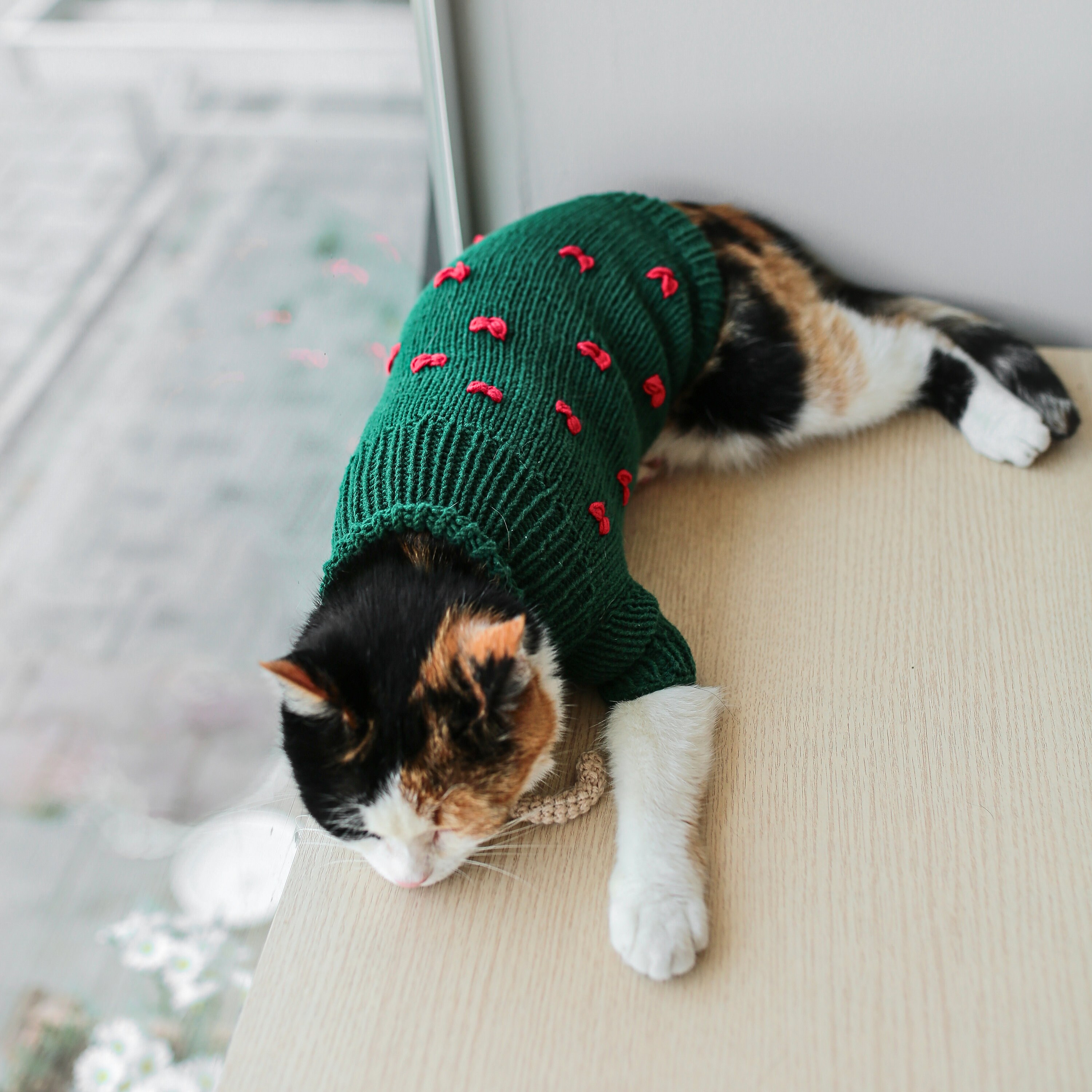 Custom Cat Sweater With Hearts Crochet - Personalized Cat Jumper, Cat ...