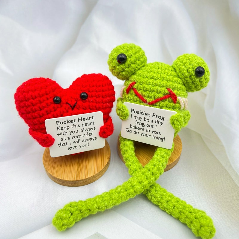Frog With Heart Figurine - Etsy UK