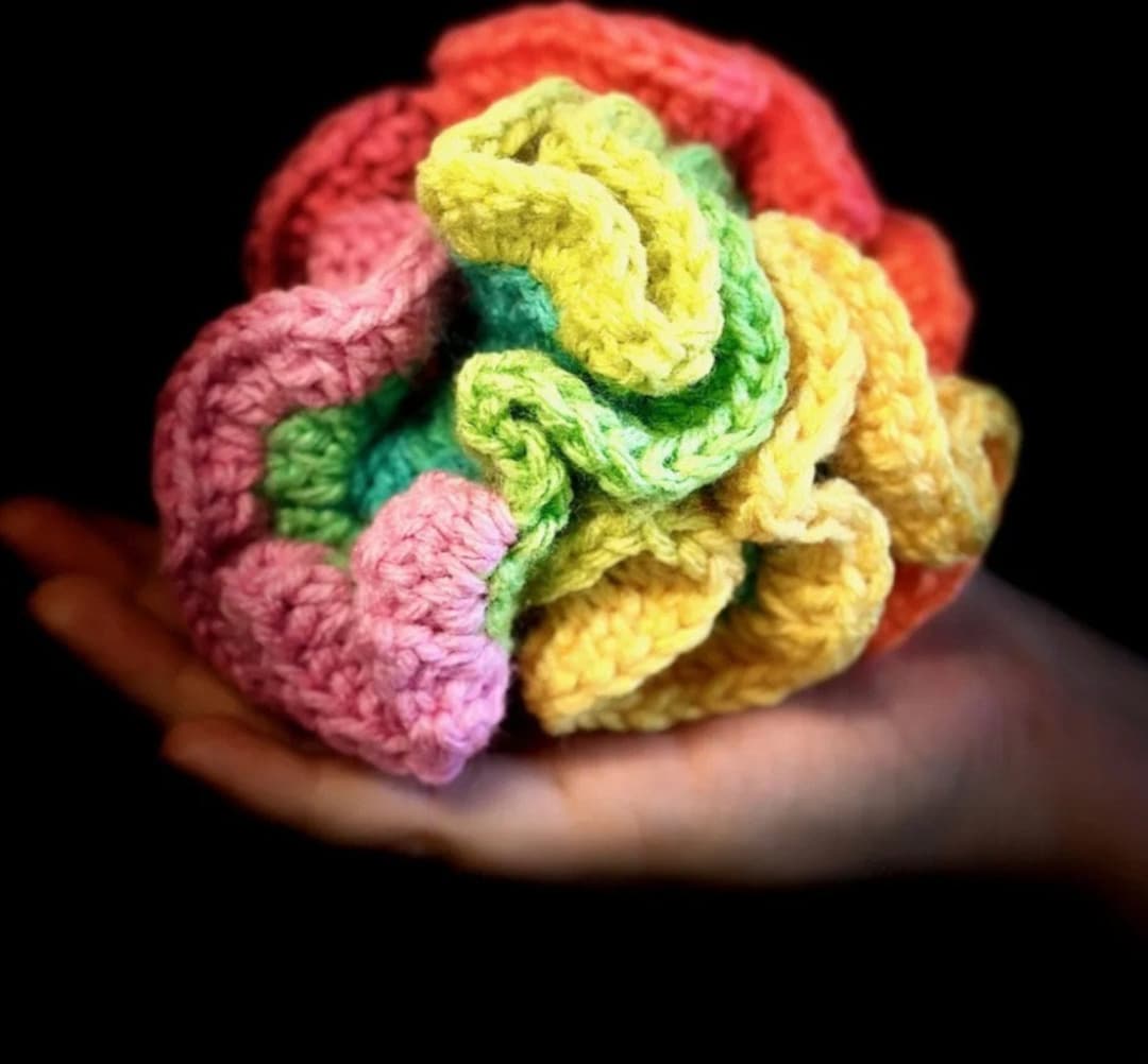 Mobius Crochet Fidget Ball - ADHD Sensory Tool for Focus - Infinity ...