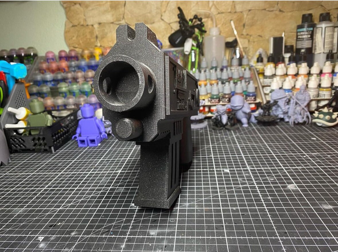 Life-size Bolt Cosplay Inspired by 40k Universe Handcrafted Space ...