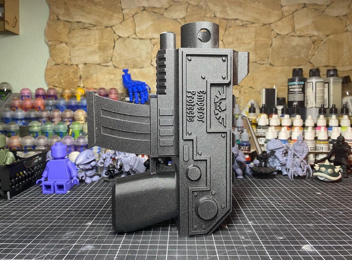 Life-size Bolt Cosplay Inspired by 40k Universe Handcrafted Space ...