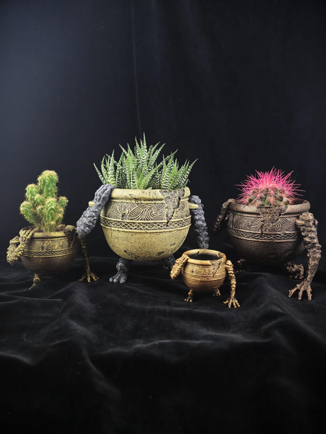 Hand Painted Alexander Iron Fist Pot | Elden Ring Pot Boy Planter ...