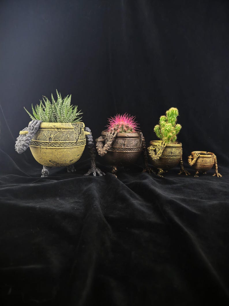 Hand Painted Alexander Iron Fist Pot | Elden Ring Pot Boy Planter ...