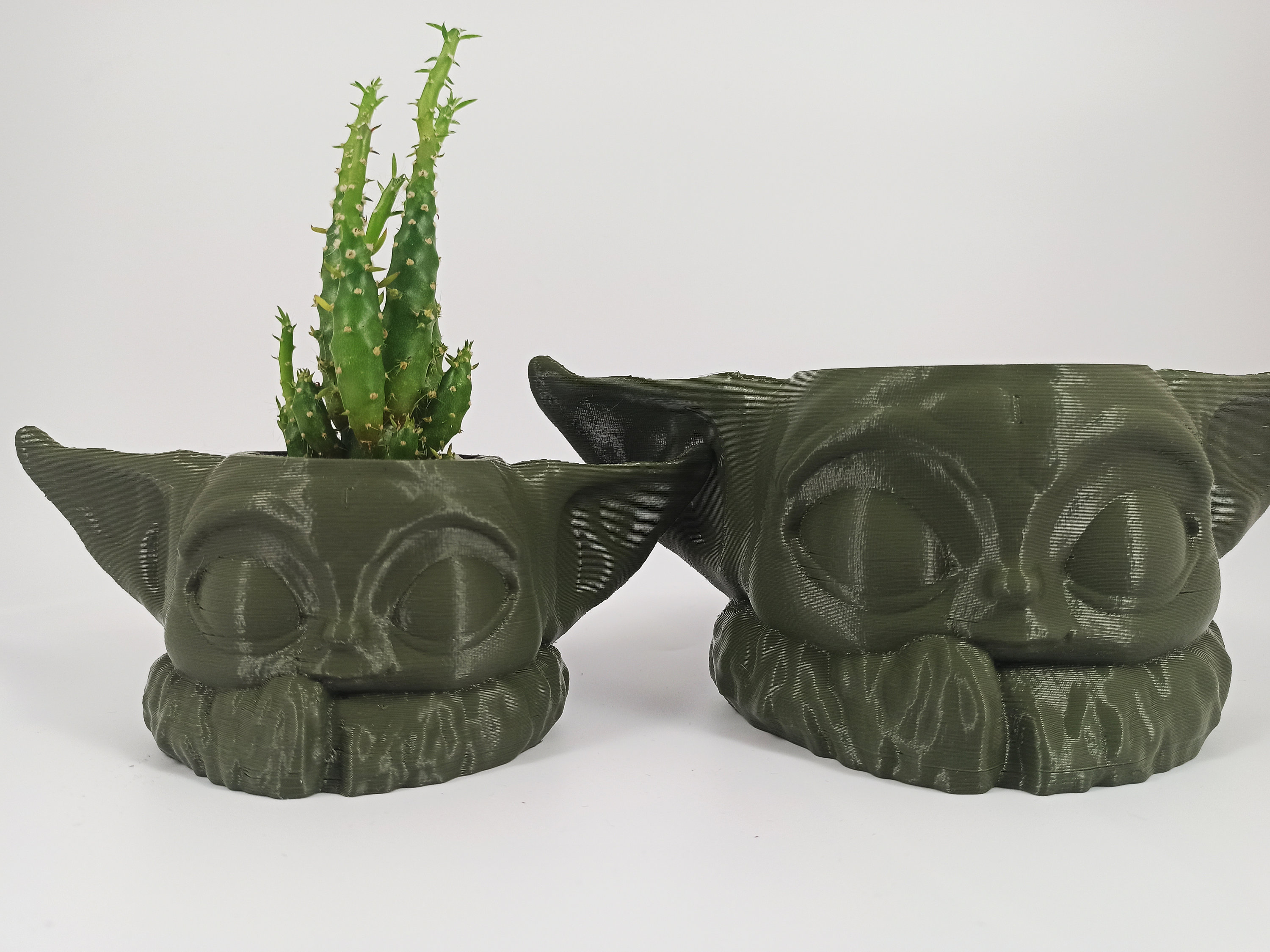 Star Wars Flowerpot Mandalorian Planter - Etsy