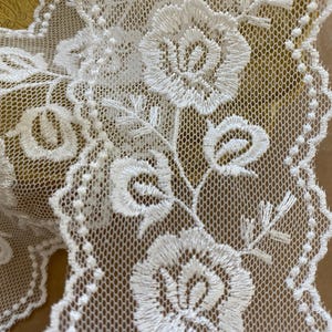 Elegant White Vintage Floral Rose Lace Trim by Yard, Embroidered ...