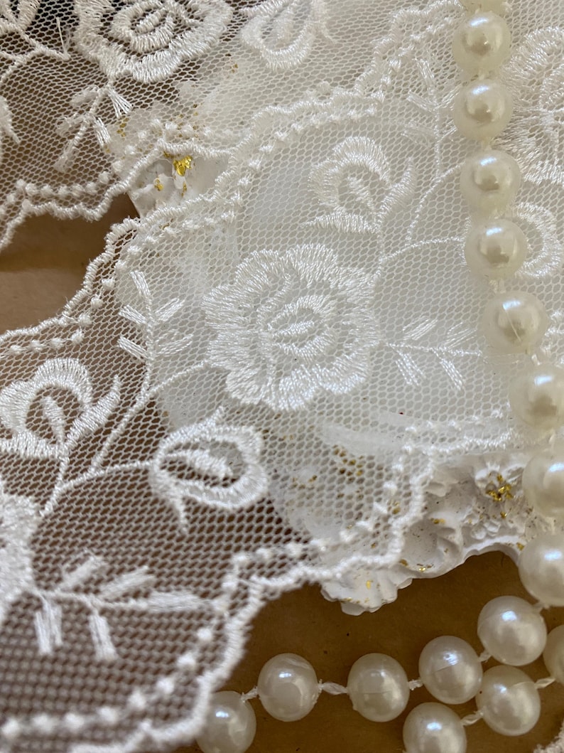 Elegant White Vintage Floral Rose Lace Trim by Yard, Embroidered ...