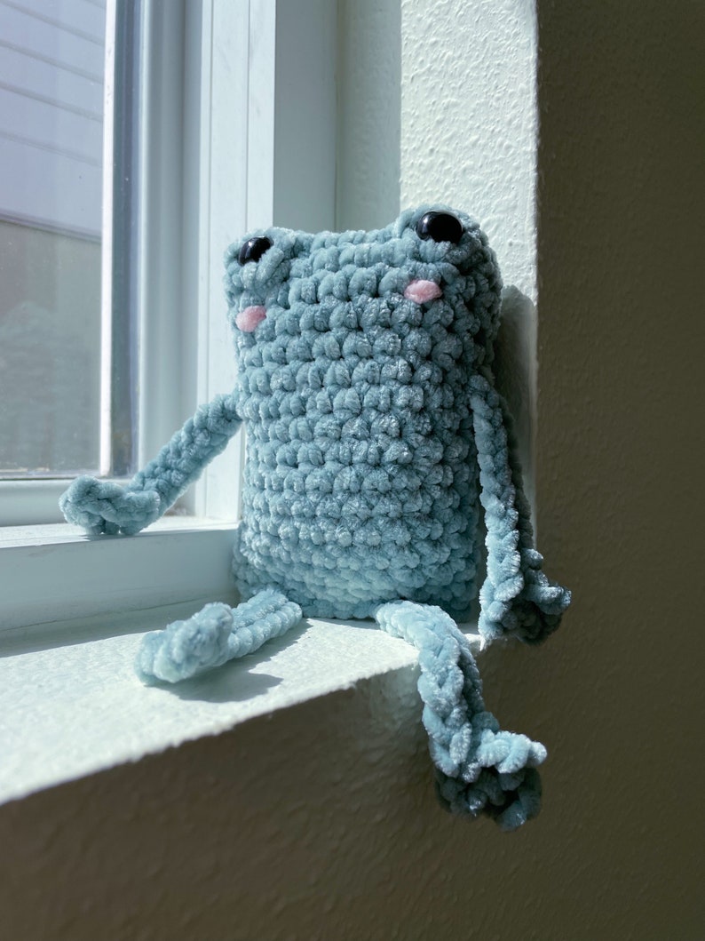 Leggy Frog Crochet Frog Crochet Plush PDF Pattern Frog Crochet Pattern ...