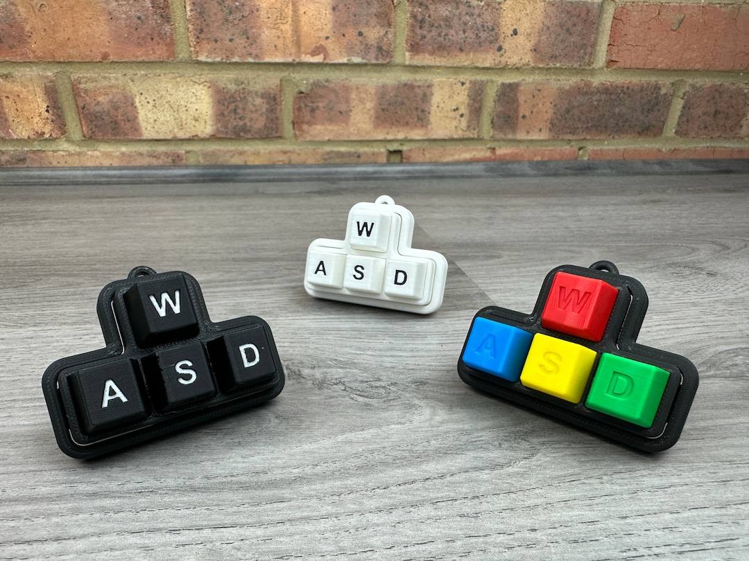 WASD Gaming Keyboard Fidget Toy Keyring Office Toy Clicky Keyboard Bag ...