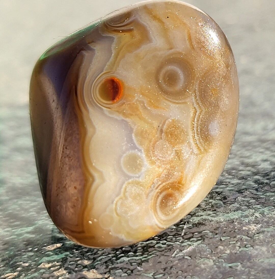 Crazy Ghost Eye Water Level Lake Superior Agate This Sparkling Beauty ...