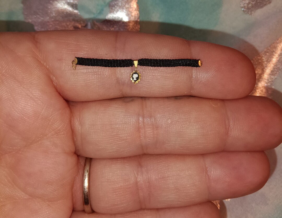 1/12 Scale OOAK Beautiful Victorian Cameo Choker Dollhouse Miniature ...