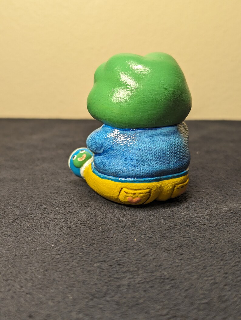 Lovely Peepo Pepe Frog Friend Desk Pal - Etsy