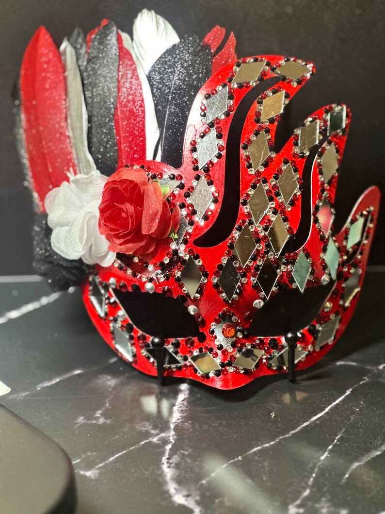 Male and Female Masquerade Masks: King and Queen of Diamonds - Etsy