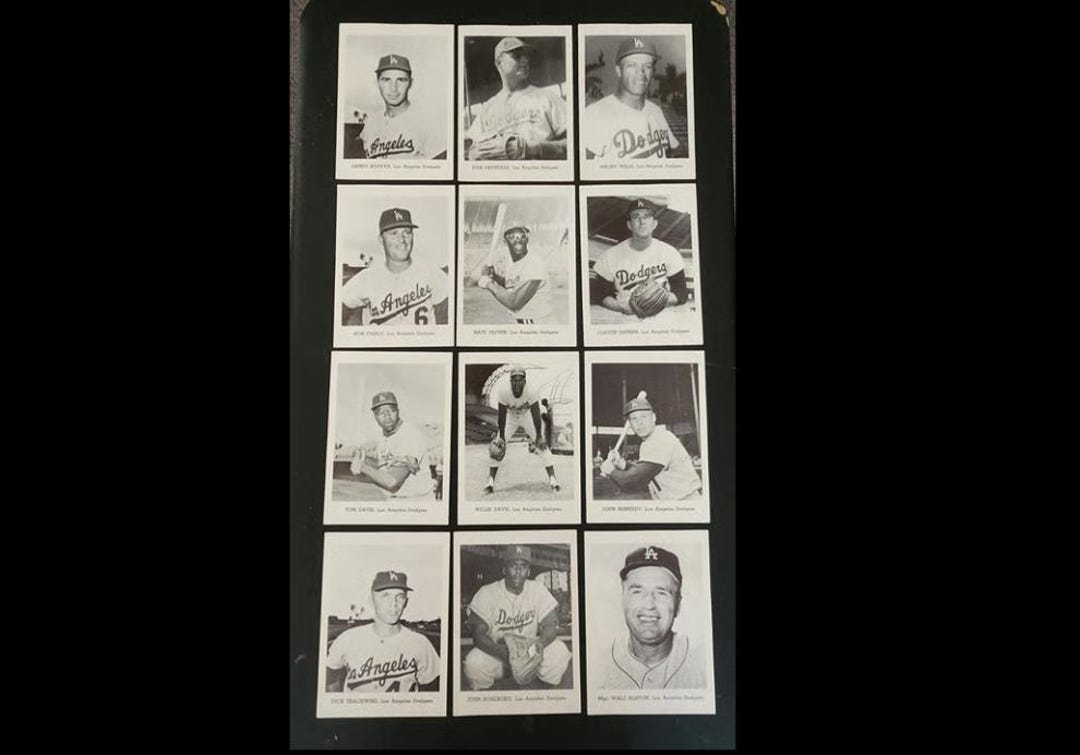 1965 Jay Publishing LA Dodgers Complete Set of 12 Picture Pack Baseball ...