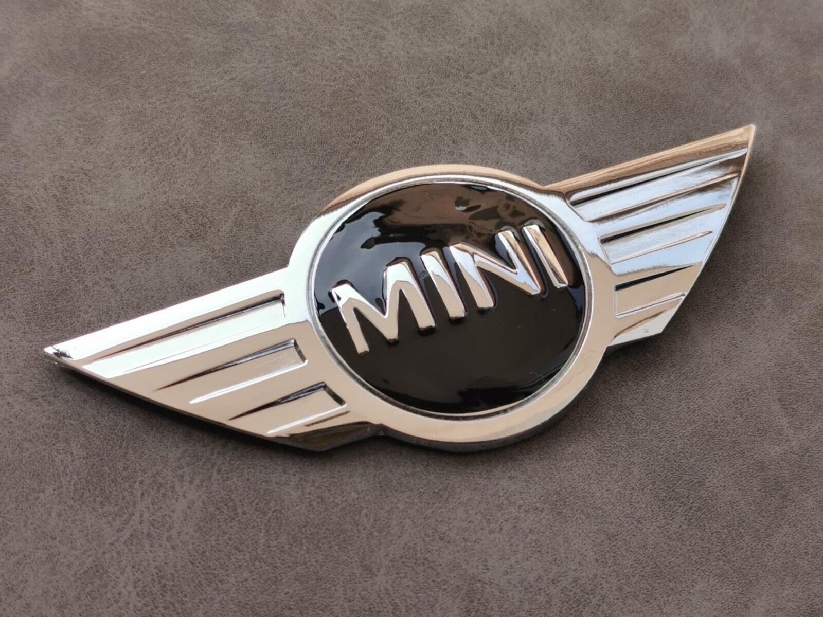 Logo de capot ou de coffre 11.5x5cm Mini Cooper One, Badge de couleur ...