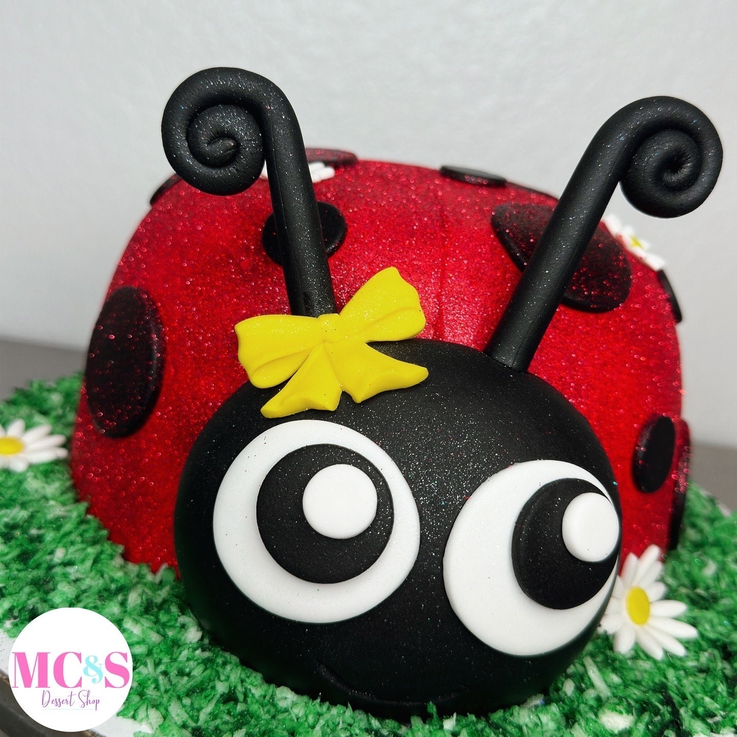 Ladybug Cake Toppers, Fondant Ladybug Cake Toppers, Edible Cake Toppers ...