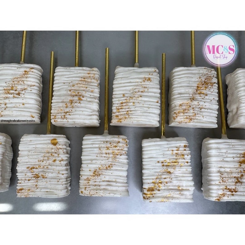 White and Gold Rice Krispie Treat Pops, Wedding Favors, Rice Krispies ...