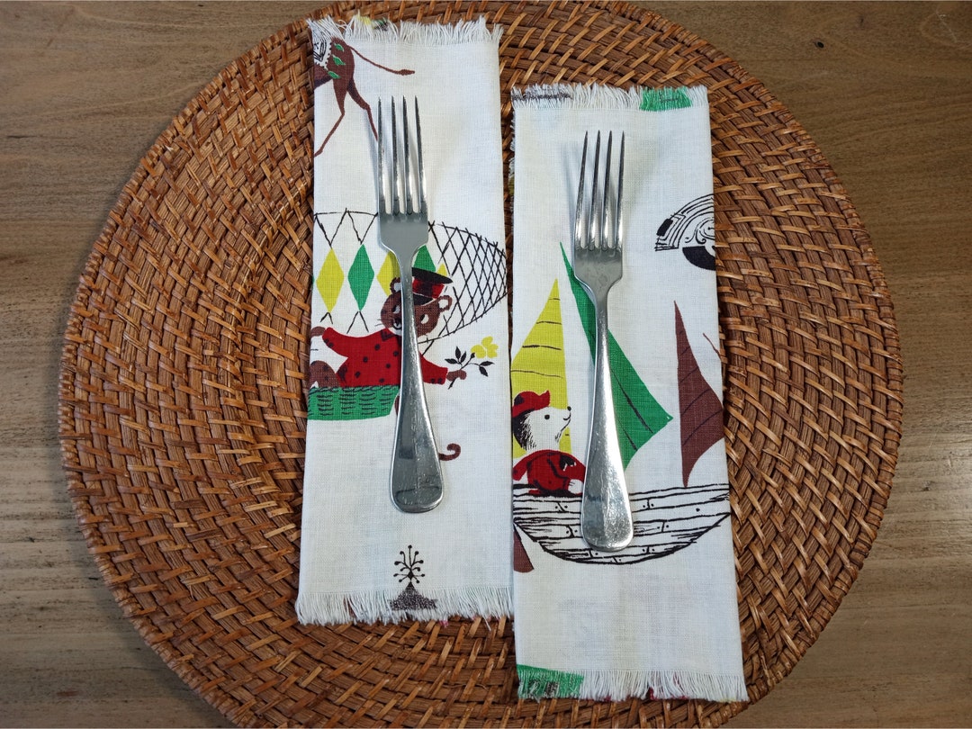 Kitschy Mid Century Linen Napkins, Set of 4 Vintage Danish Jangaard ...