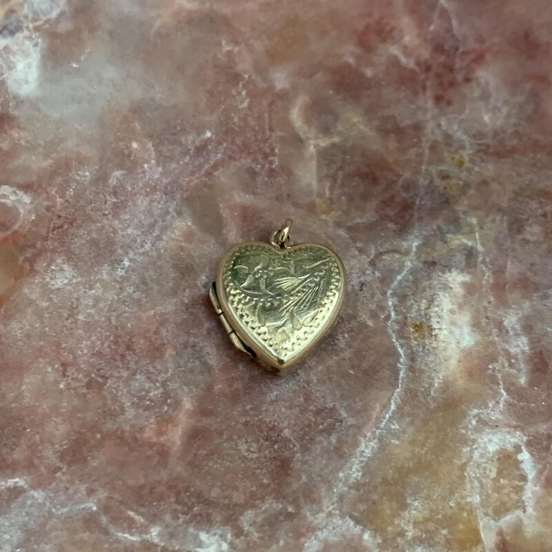 Vintage Heart Locket - Etsy