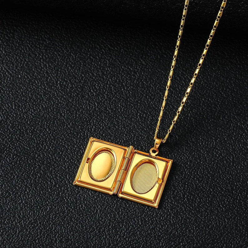 Quran Pendant Islam Allah God Muslim Necklace Book Photo Locket ...