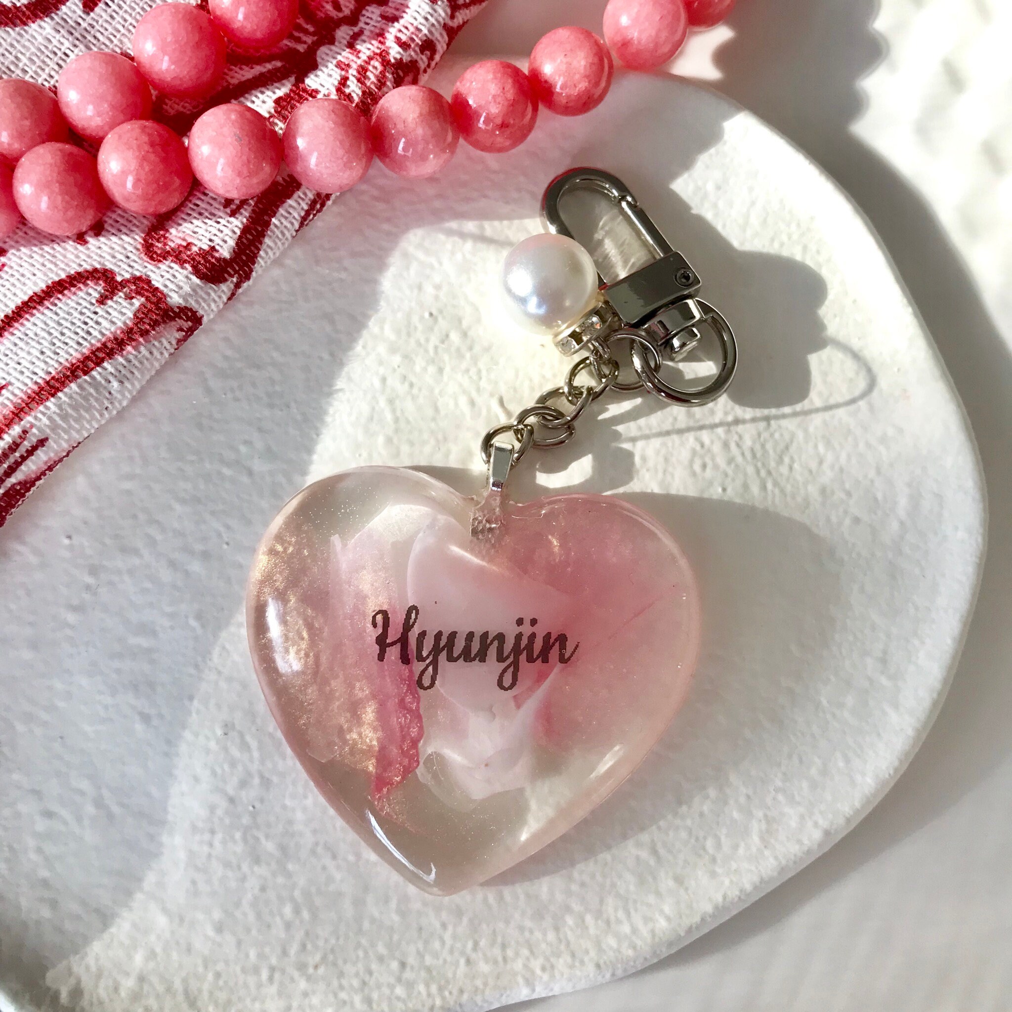 Customized Name Sparkling Resin Heart Keychain, Personalized Resin ...
