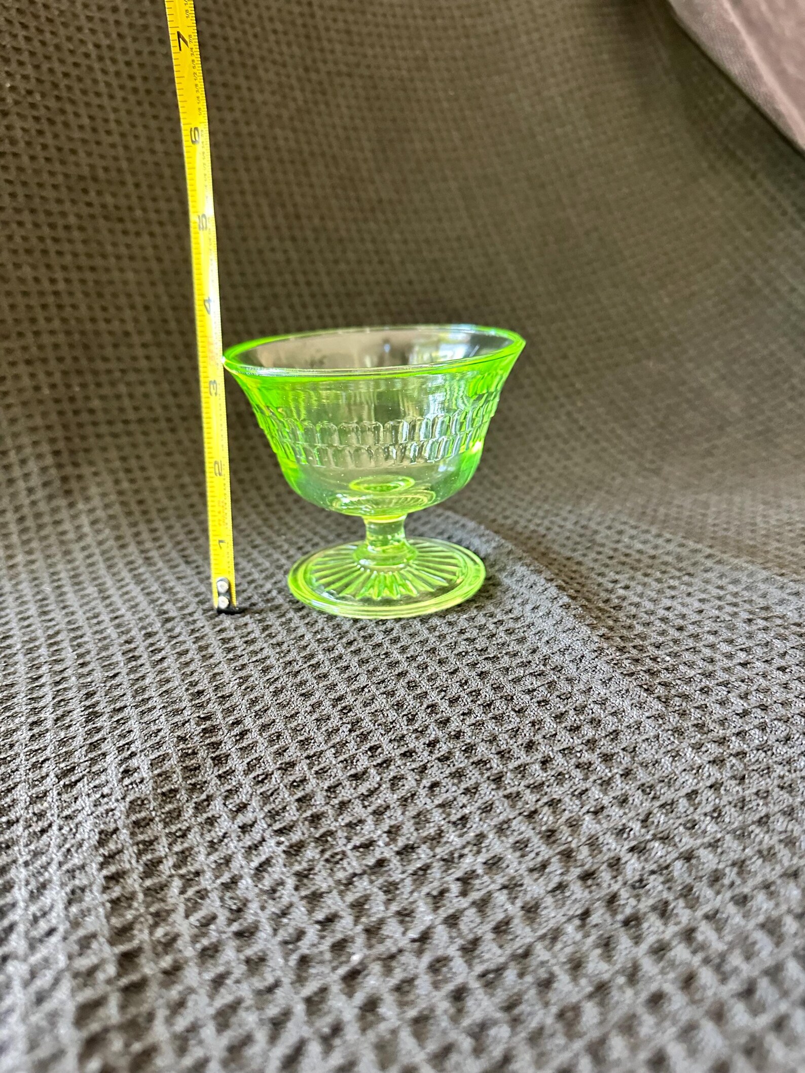 Uranium Roulette/many Windows Glass by Anchor Hocking, Glows Green ...
