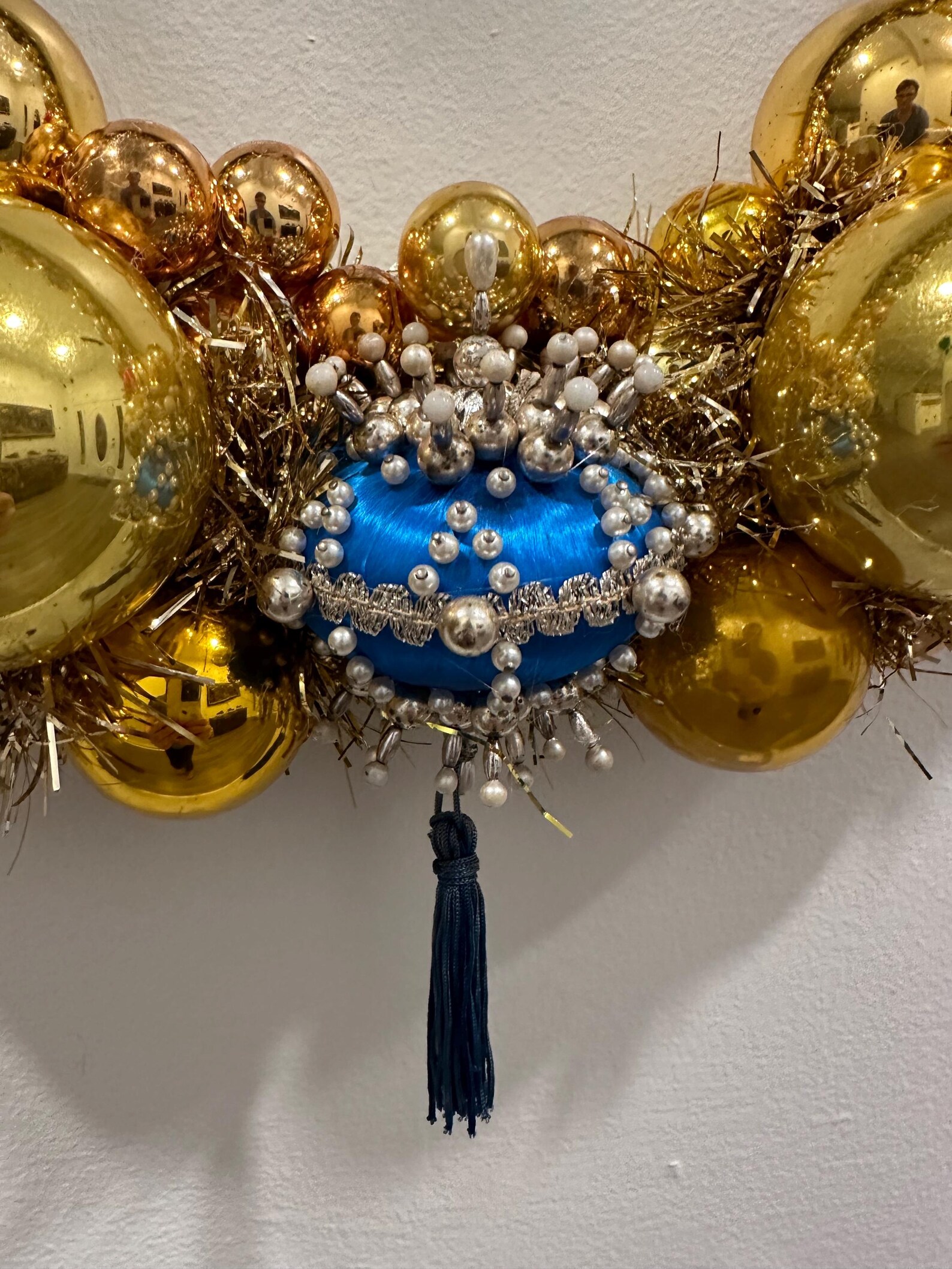 18” Handmade Christmas Push Pin and Gold Ornament Wreath Vintage ...