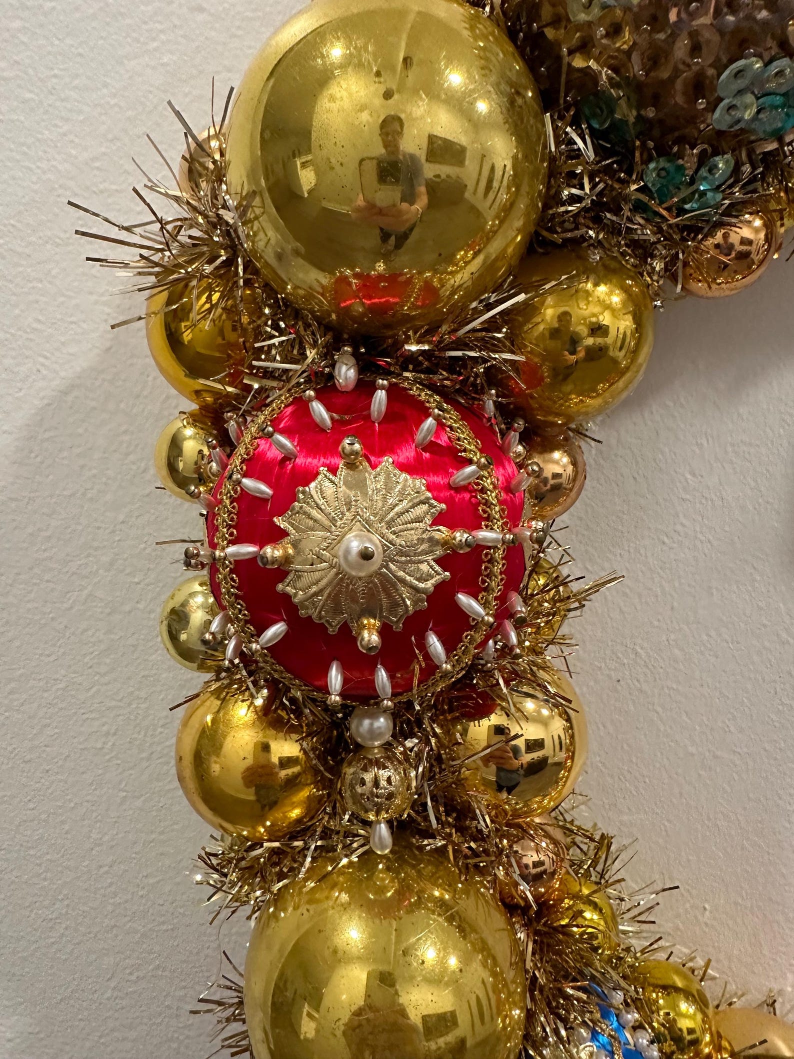 18” Handmade Christmas Push Pin and Gold Ornament Wreath Vintage ...