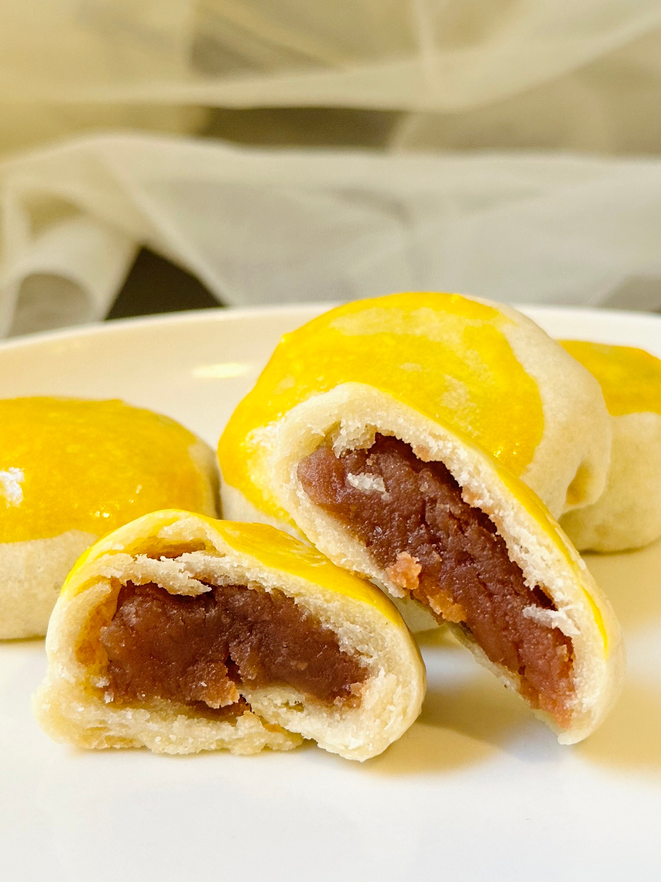 Chinese Pastries Homemade, Made to Order, Fresh Baking, Moon Cakes With ...