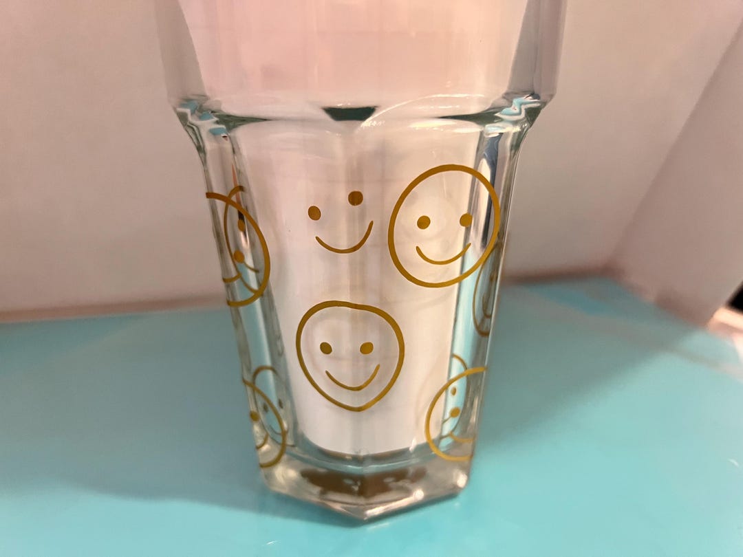 SMILEY FACE CUP!! - Etsy