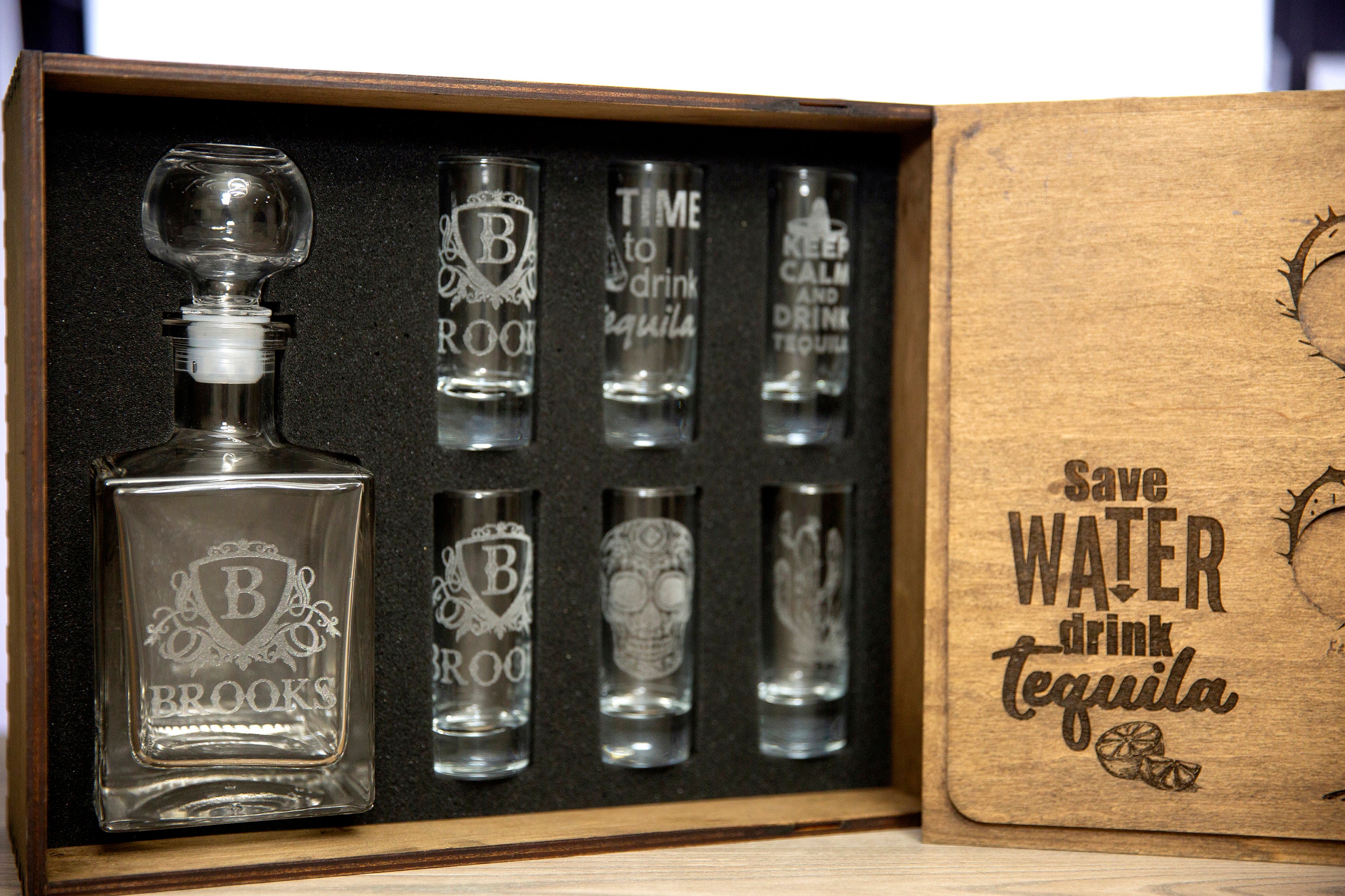 Tequila Decanter Set Personalized Christmas Gift Shot Glasses Set in ...