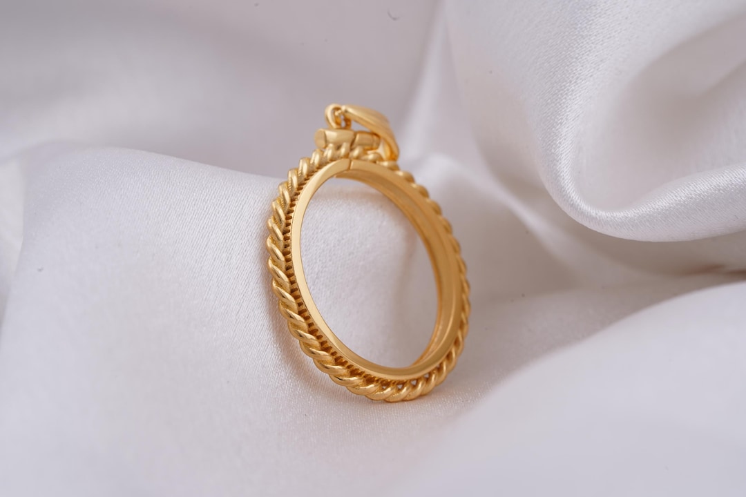 14K Gold Plated & Sterling Silver Coin Bezel, Rope Border Pendant Frame ...